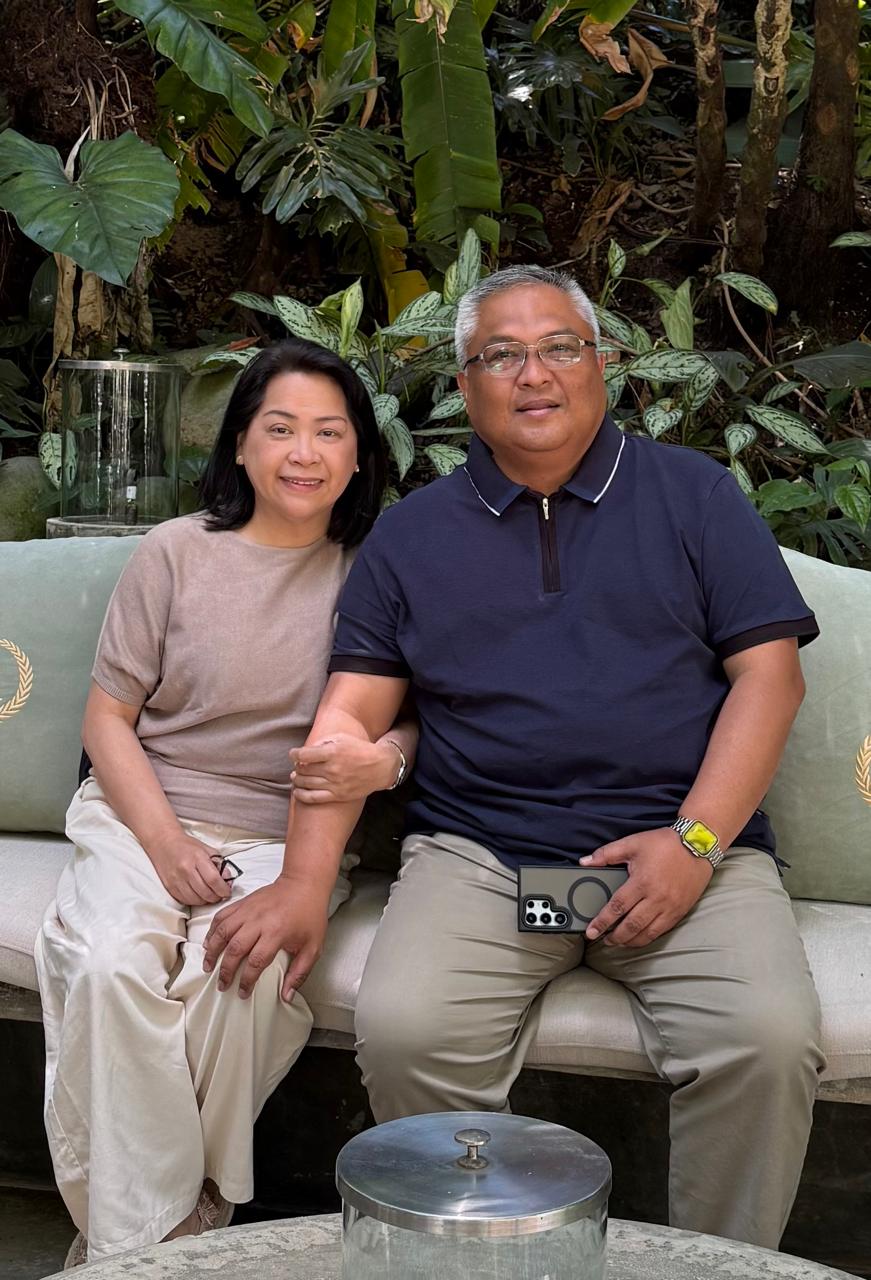 Carl R. Cruz at the head of the table: A recipe for leading Globe and ...